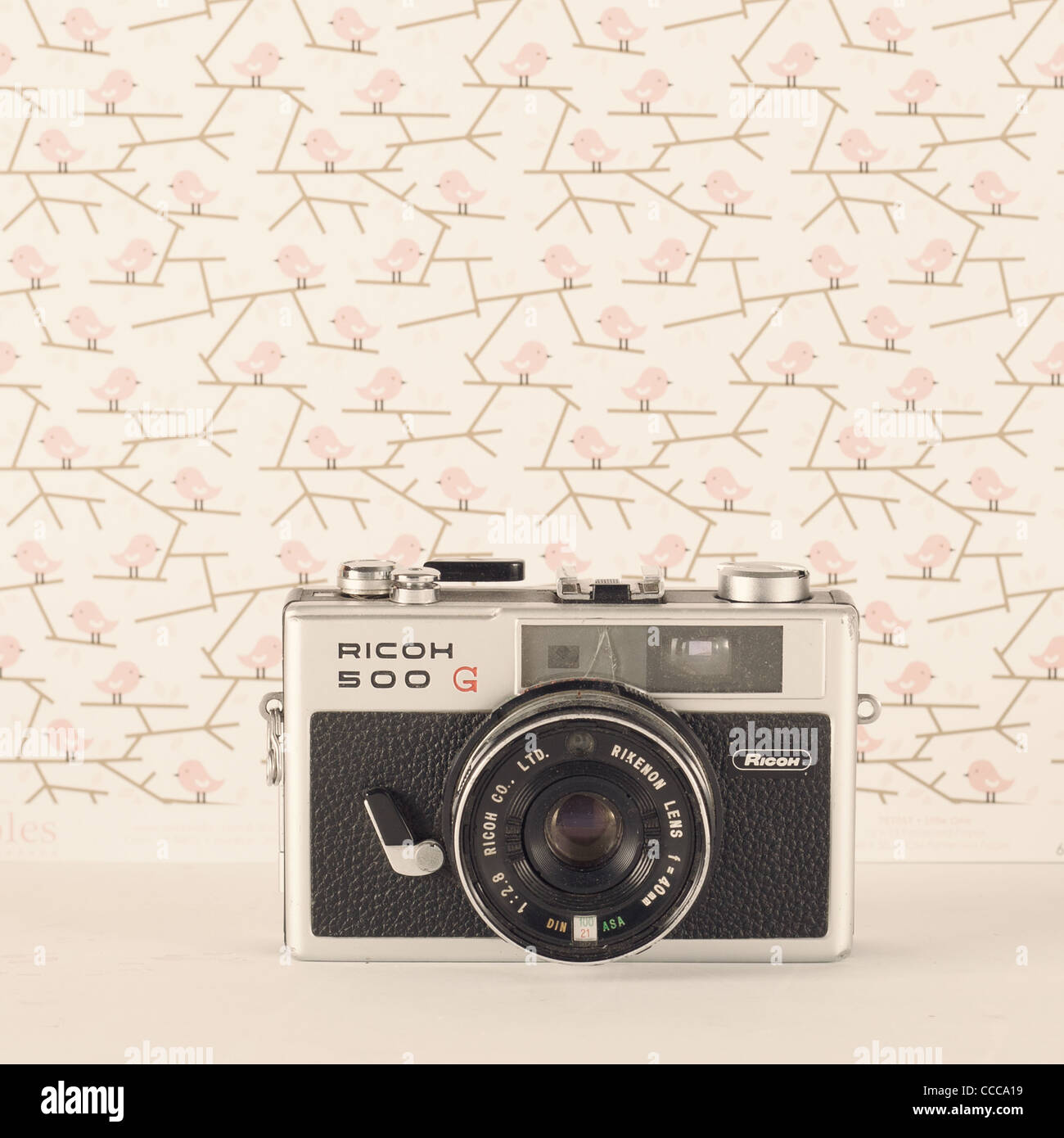 Old metal film camera Stock Photo - Alamy