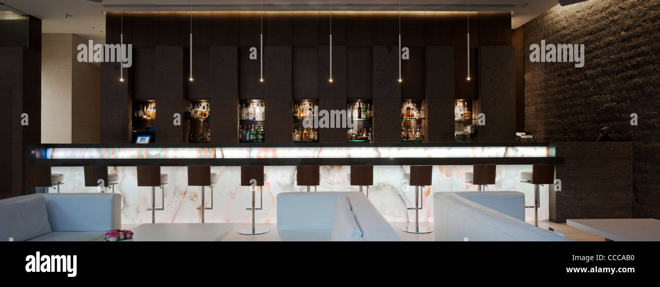 L'anima restaurant hi-res stock photography and images - Alamy