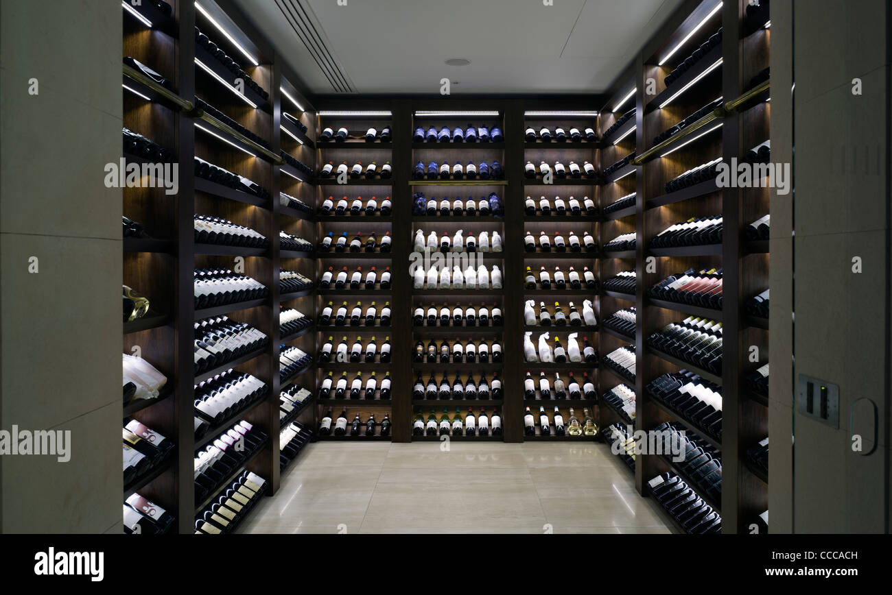 L'anima restaurant hi-res stock photography and images - Alamy