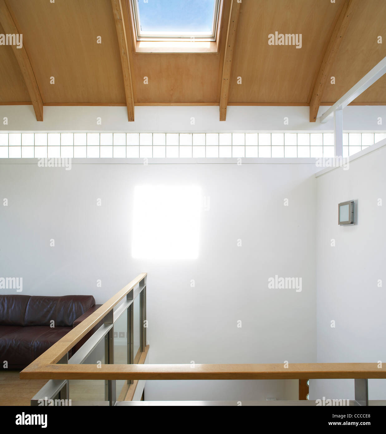 PRIVATE HOUSE ALAN POWER ARCHITECTS LONDON W11 UK 2010 INTERIOR VIEW ...