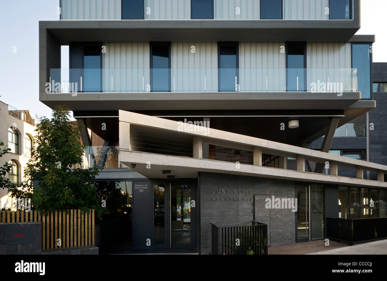 EXTERIOR DETAIL OF MAIN ENTRANCE Stock Photo - Alamy