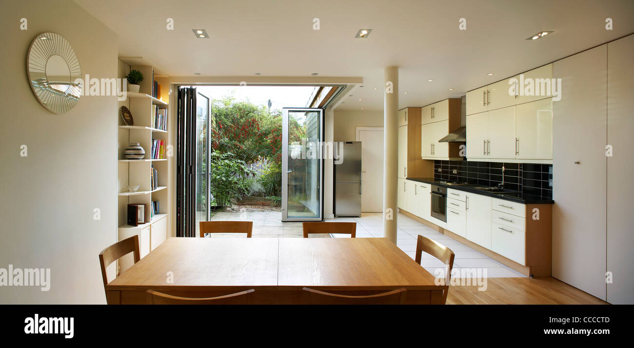 PRIVATE HOUSE ARCHICRAFT ROB MATHISON SOUTH WOODFORD LONDON UK 2009 ...