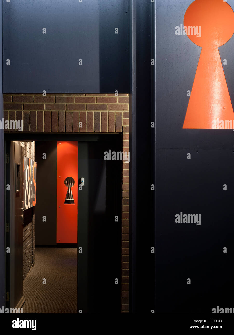 Open entrance hi-res stock photography and images - Alamy