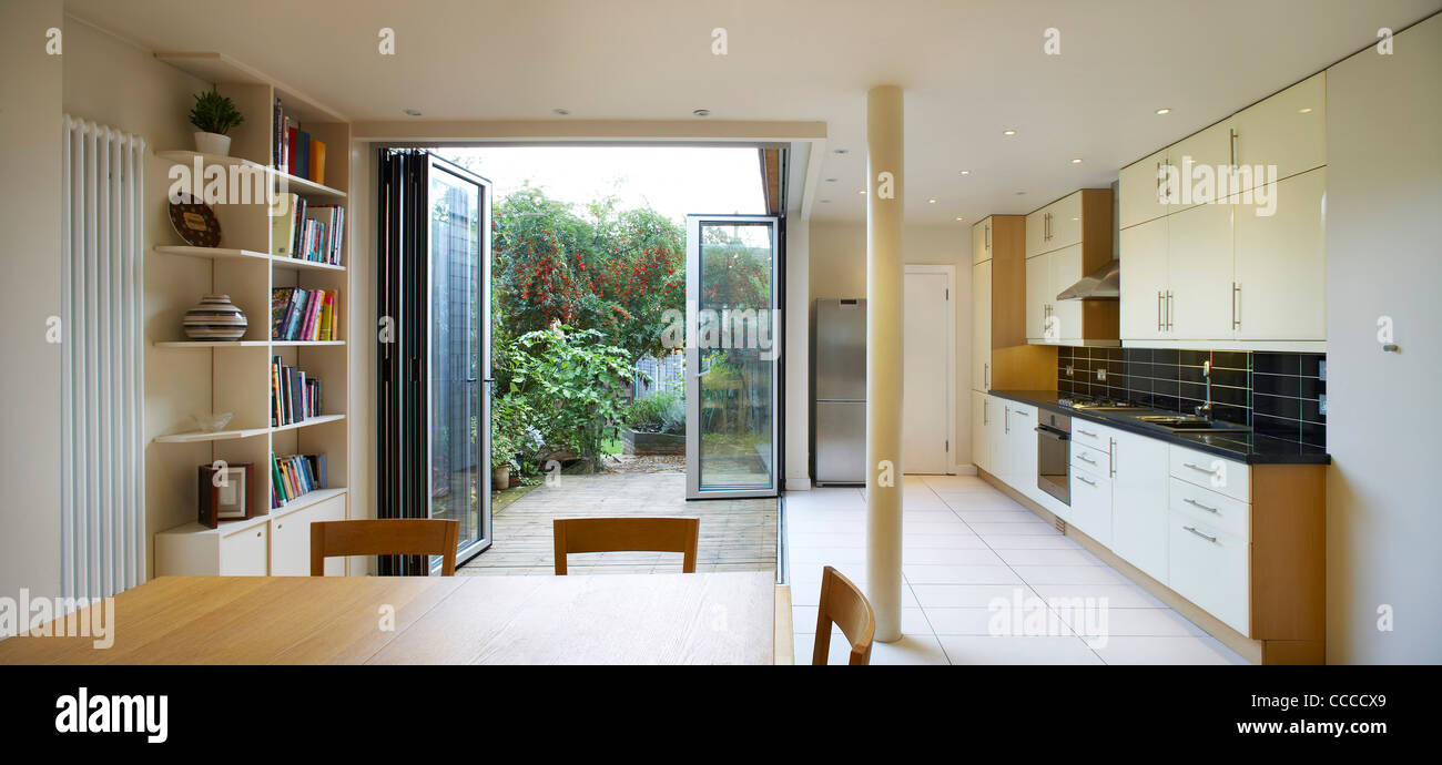 PRIVATE HOUSE ARCHICRAFT ROB MATHISON SOUTH WOODFORD LONDON UK 2009 ...