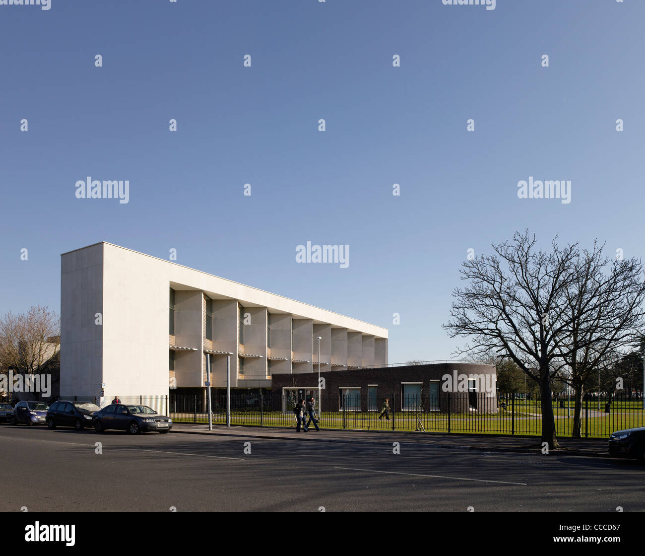 The New Extension To The University Of Portsmouth Library Creates A ...
