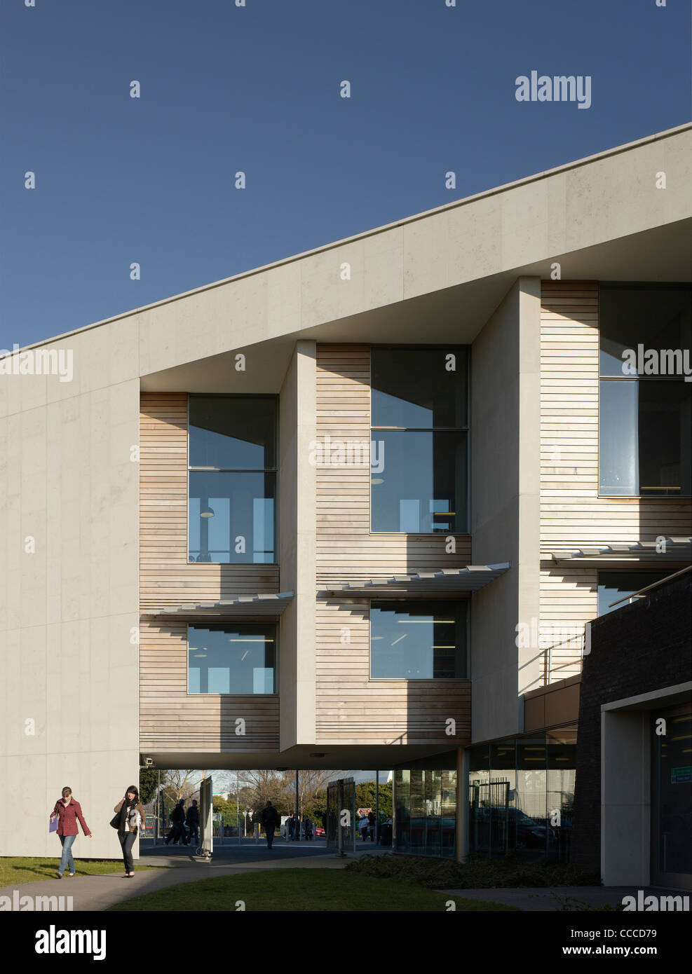 The New Extension To The University Of Portsmouth Library Creates A ...