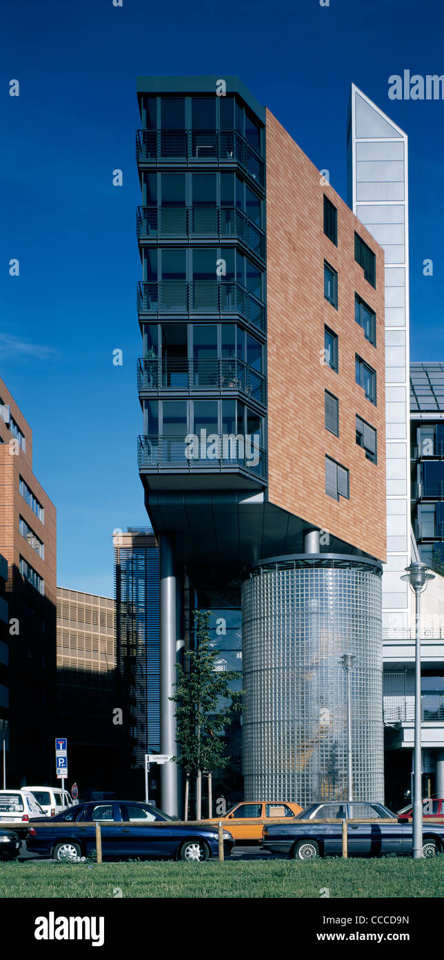 Daimler Chrysler Building, Berlin, Germany, 1999 Stock Photo - Alamy Daimler Chrysler Building, Berlin, Germany, 1999 Stock Photo - Alamy