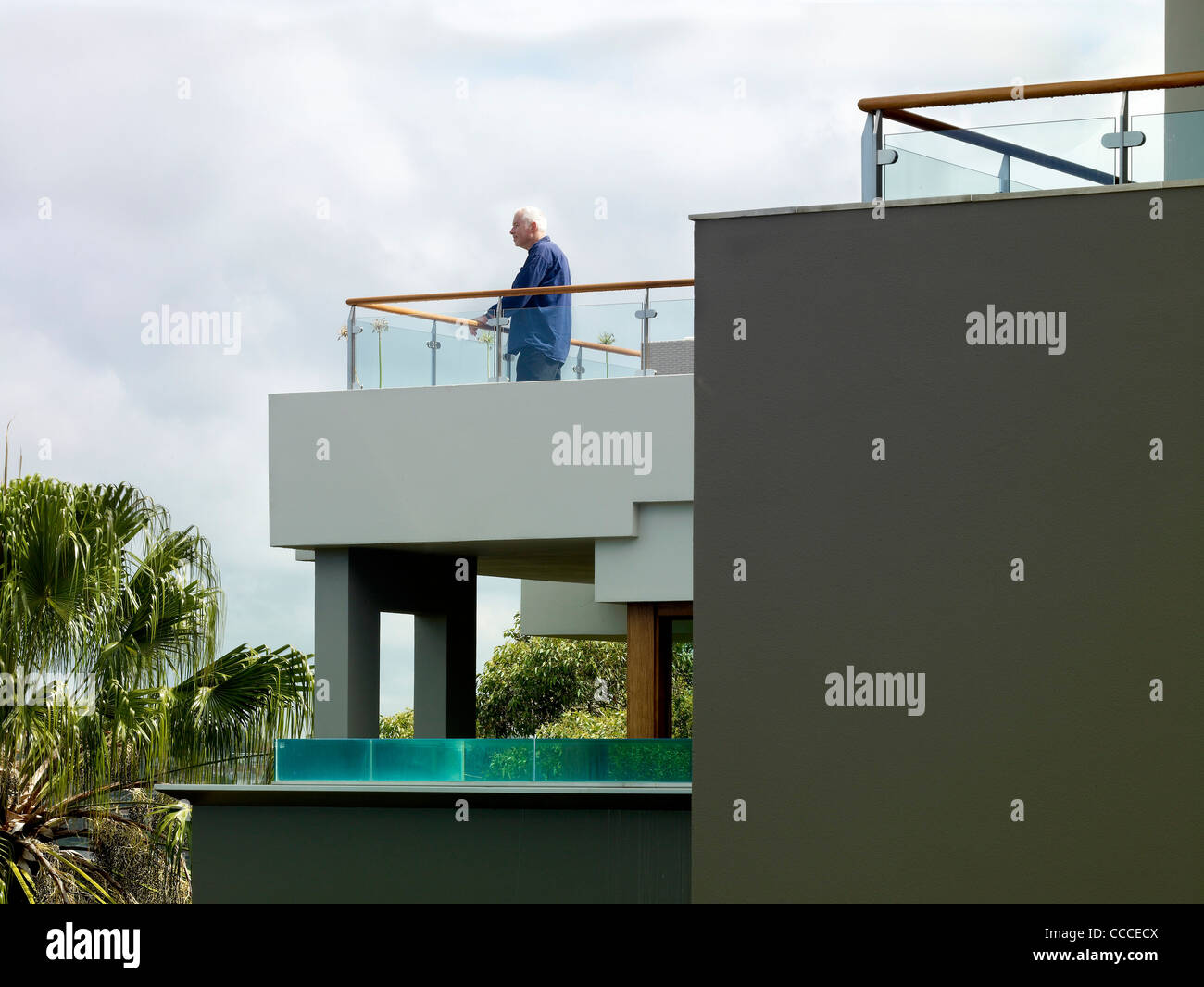 House in Manley Sydney Australia by Assemblage Peter Chivers Architect ...