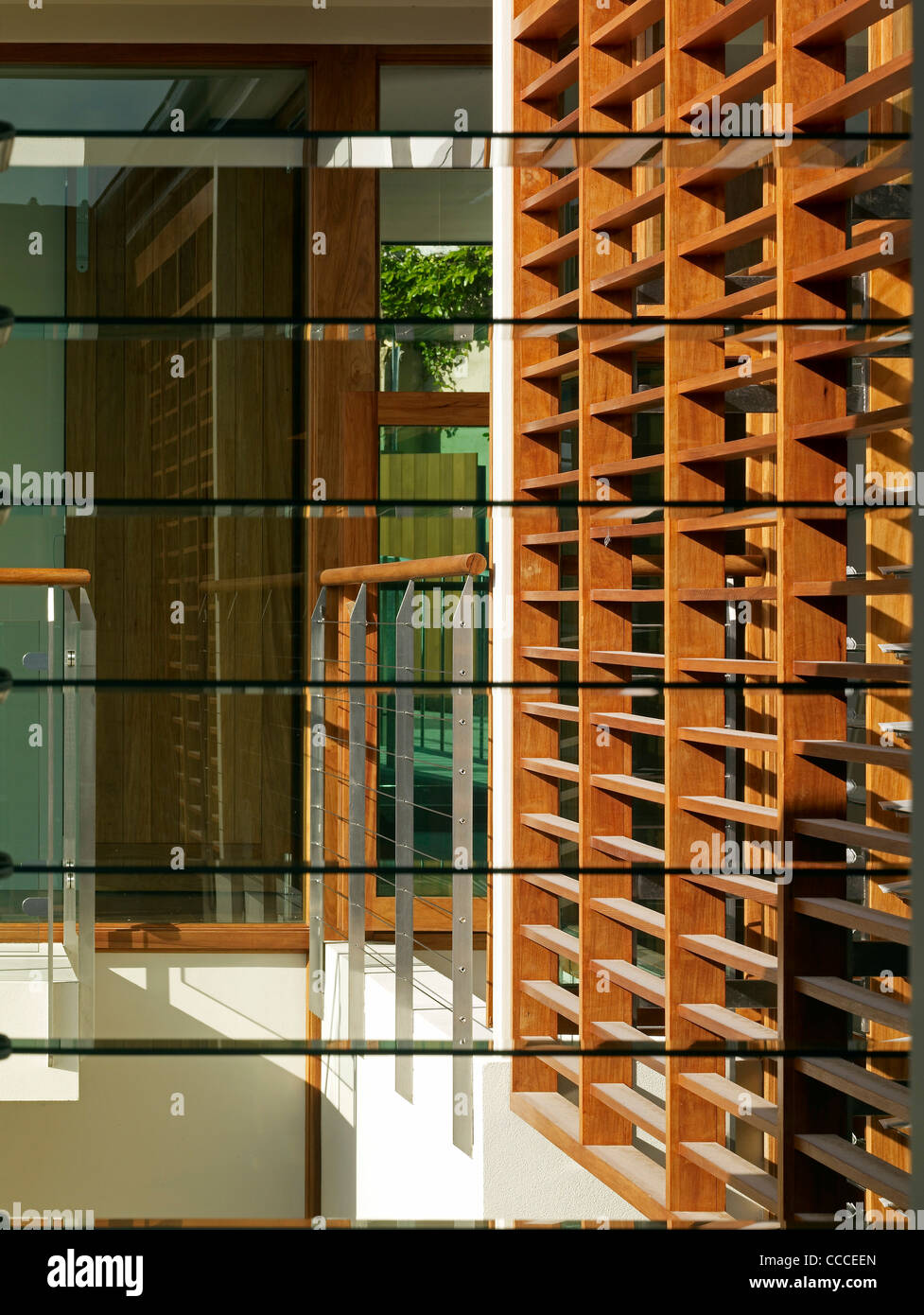 House in Manley, Sydney, Australia, by Assemblage - Peter Chivers ...