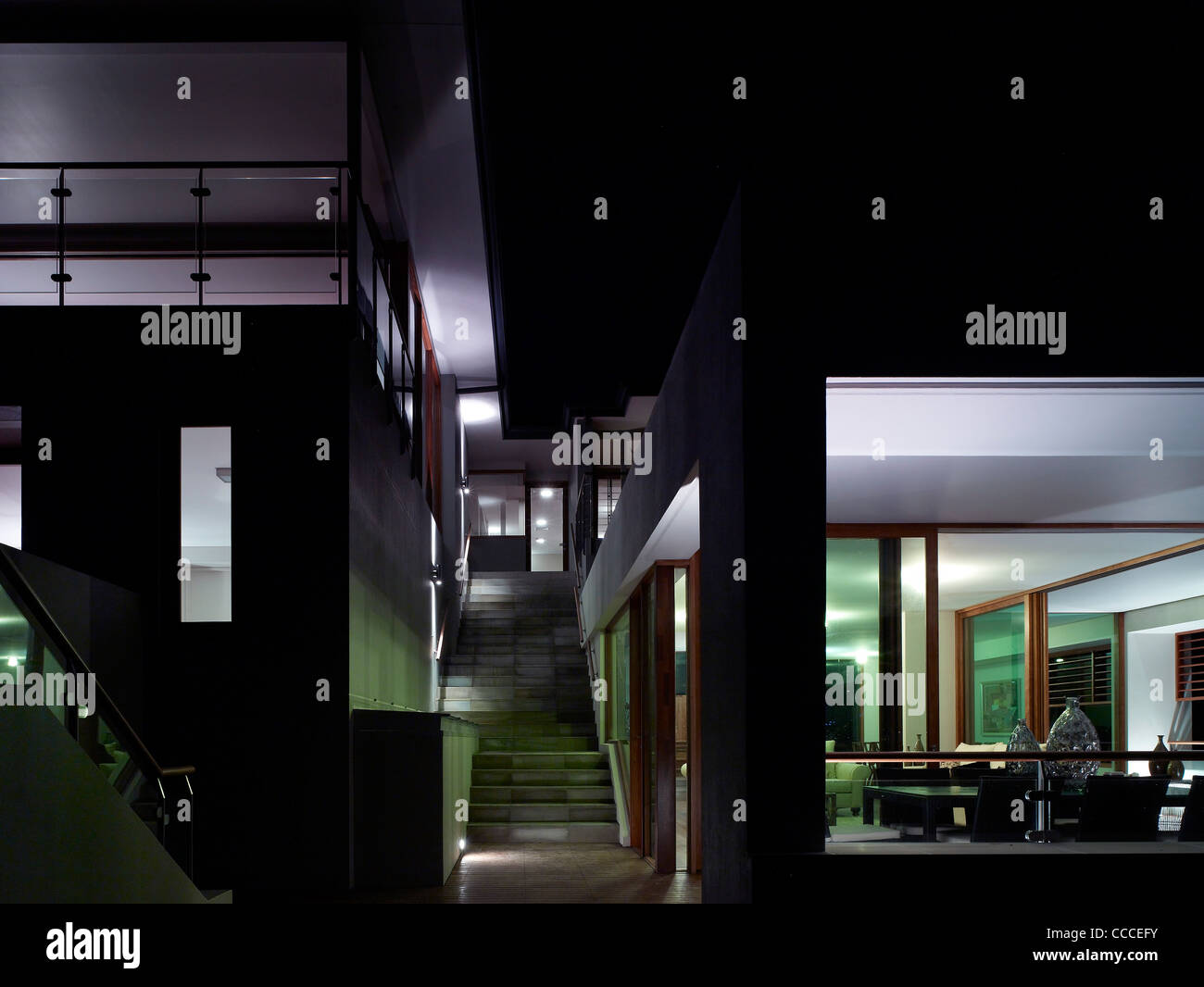 House in Manley Sydney Australia by Assemblage Peter Chivers Architect ...