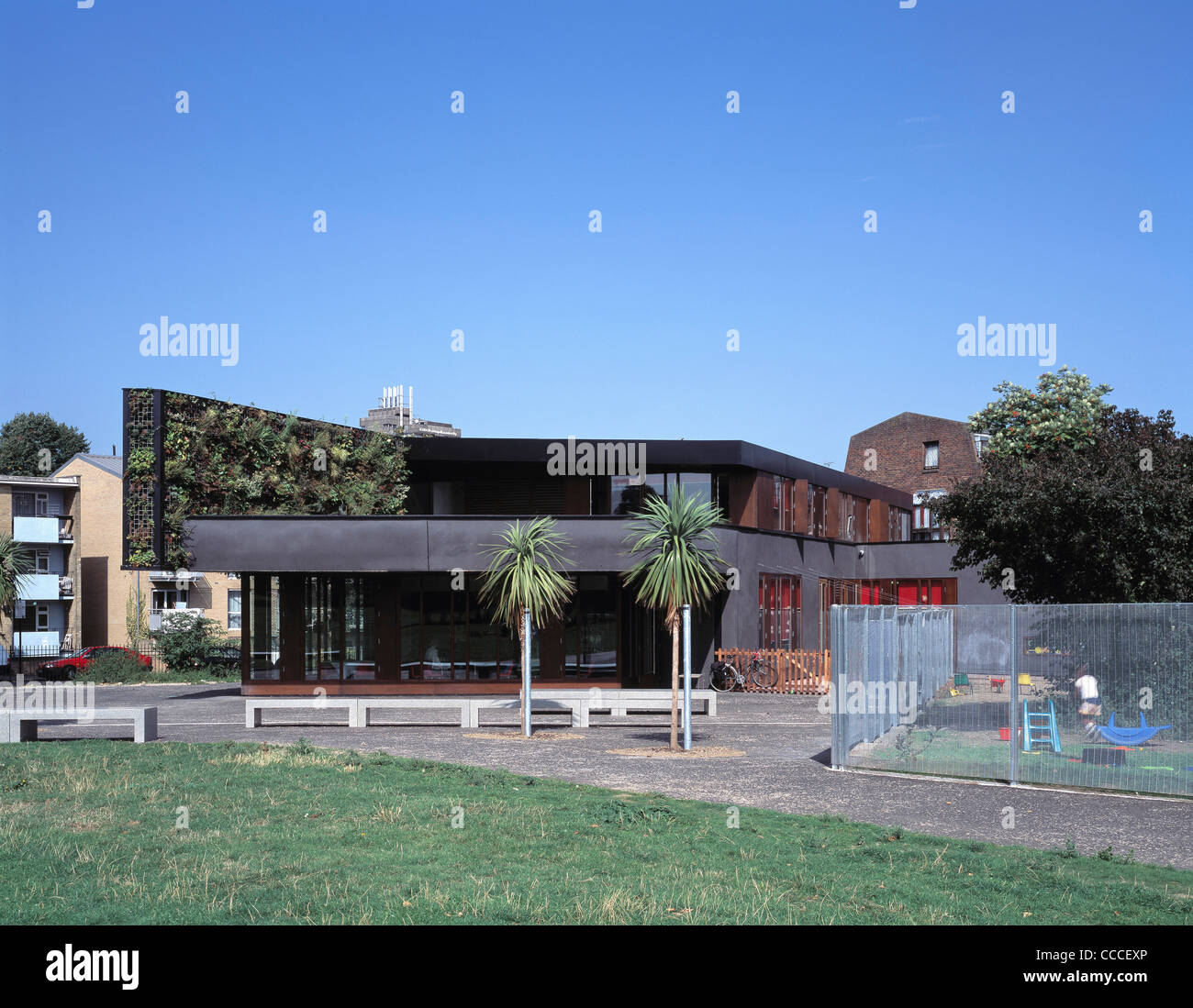 Sure start children centre hi-res stock photography and images - Alamy