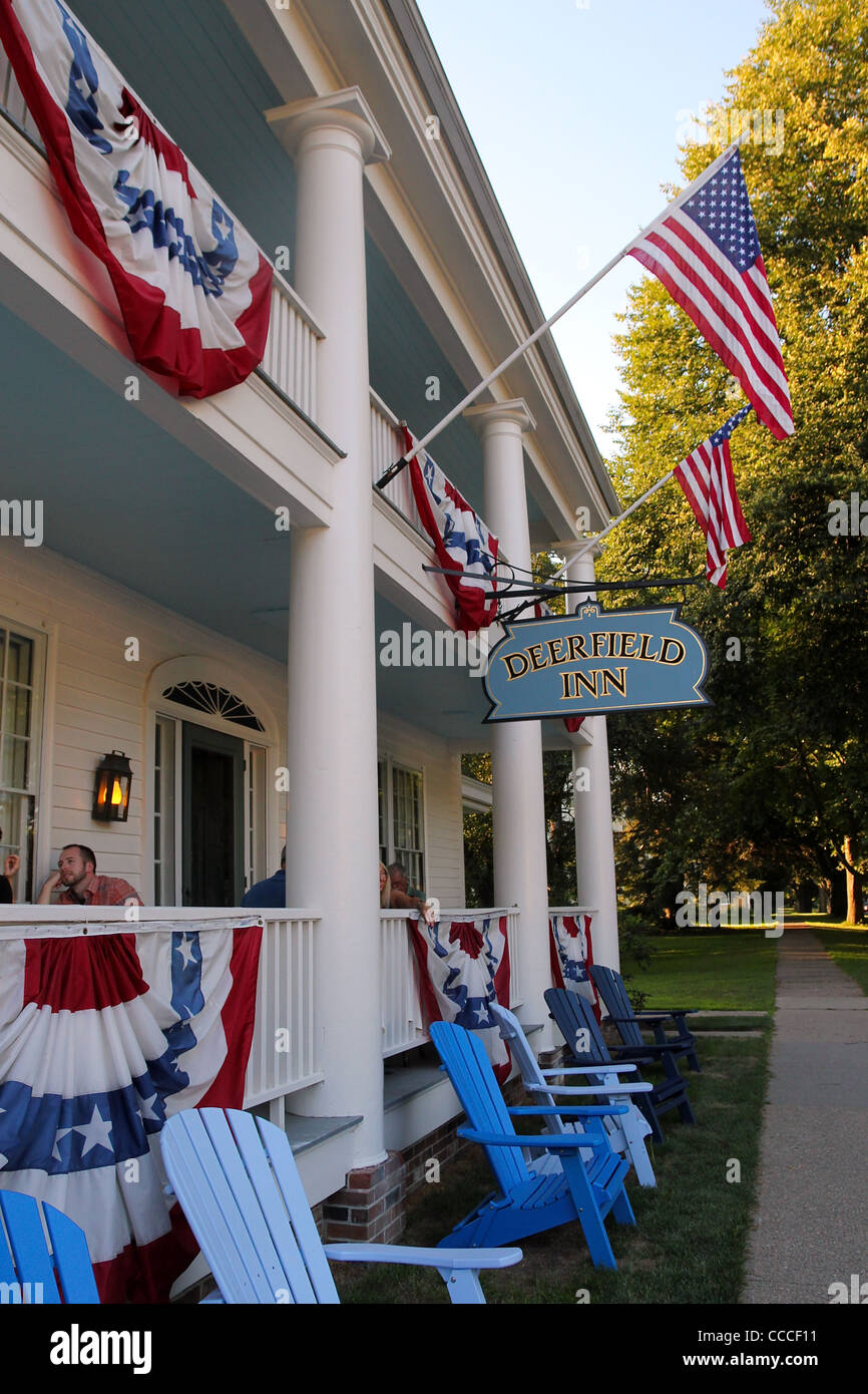 Deerfield inn hi-res stock photography and images - Alamy