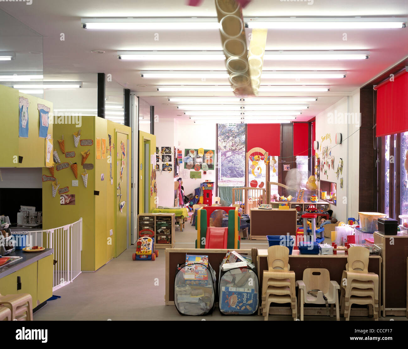 Sure start children hi-res stock photography and images - Alamy