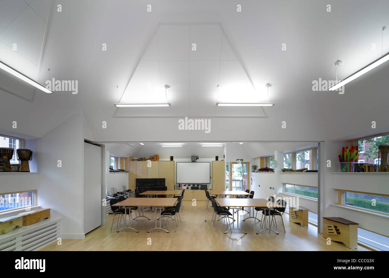 Built To Mark The Centenary Of Torriano School In 2010, The New ...