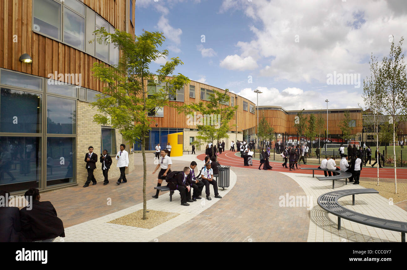 Highbury grove london hi-res stock photography and images - Alamy