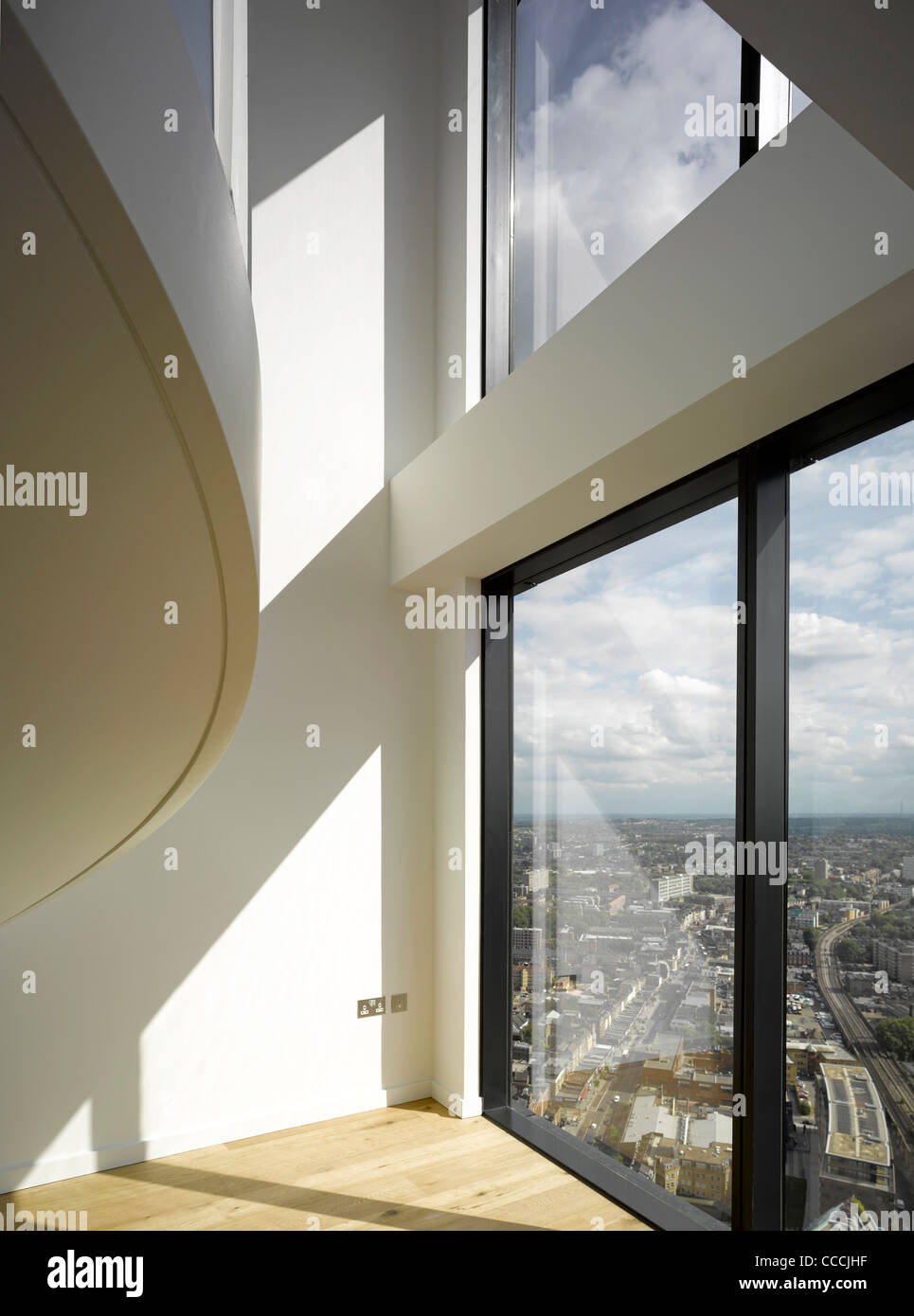 Strata Se1 Is The World''S First Skyscraper With Integrated Wind ...