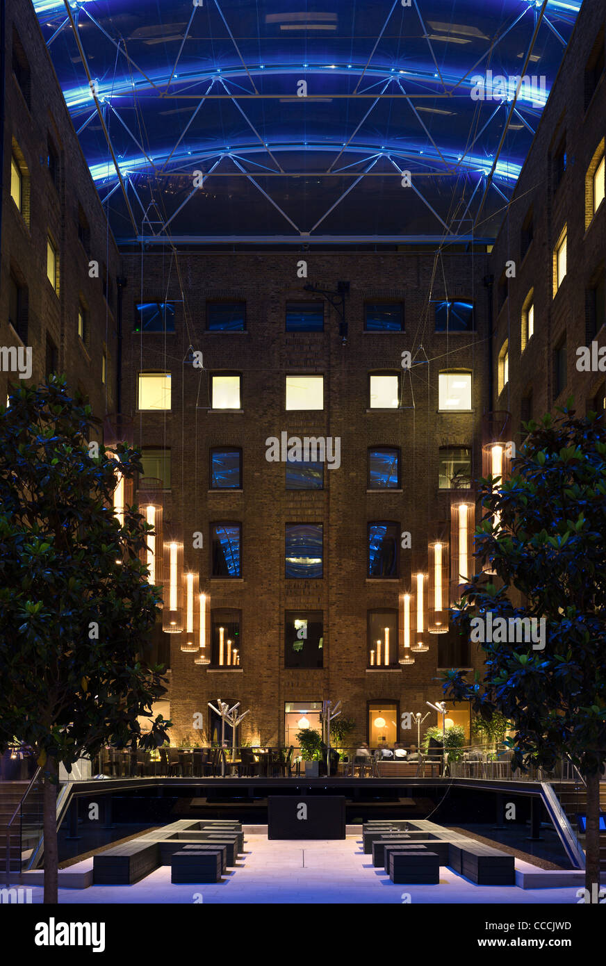 Devonshire square london hi-res stock photography and images - Alamy