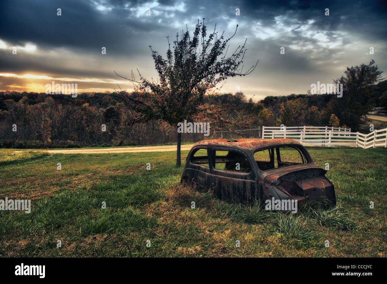 Rusted ruins hi-res stock photography and images - Alamy