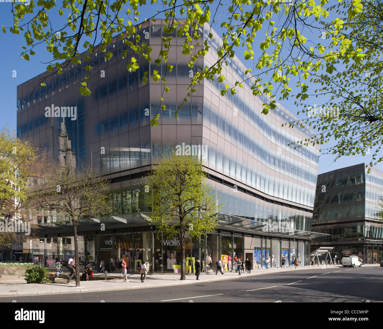 One new change shopping center hi-res stock photography and images - Alamy