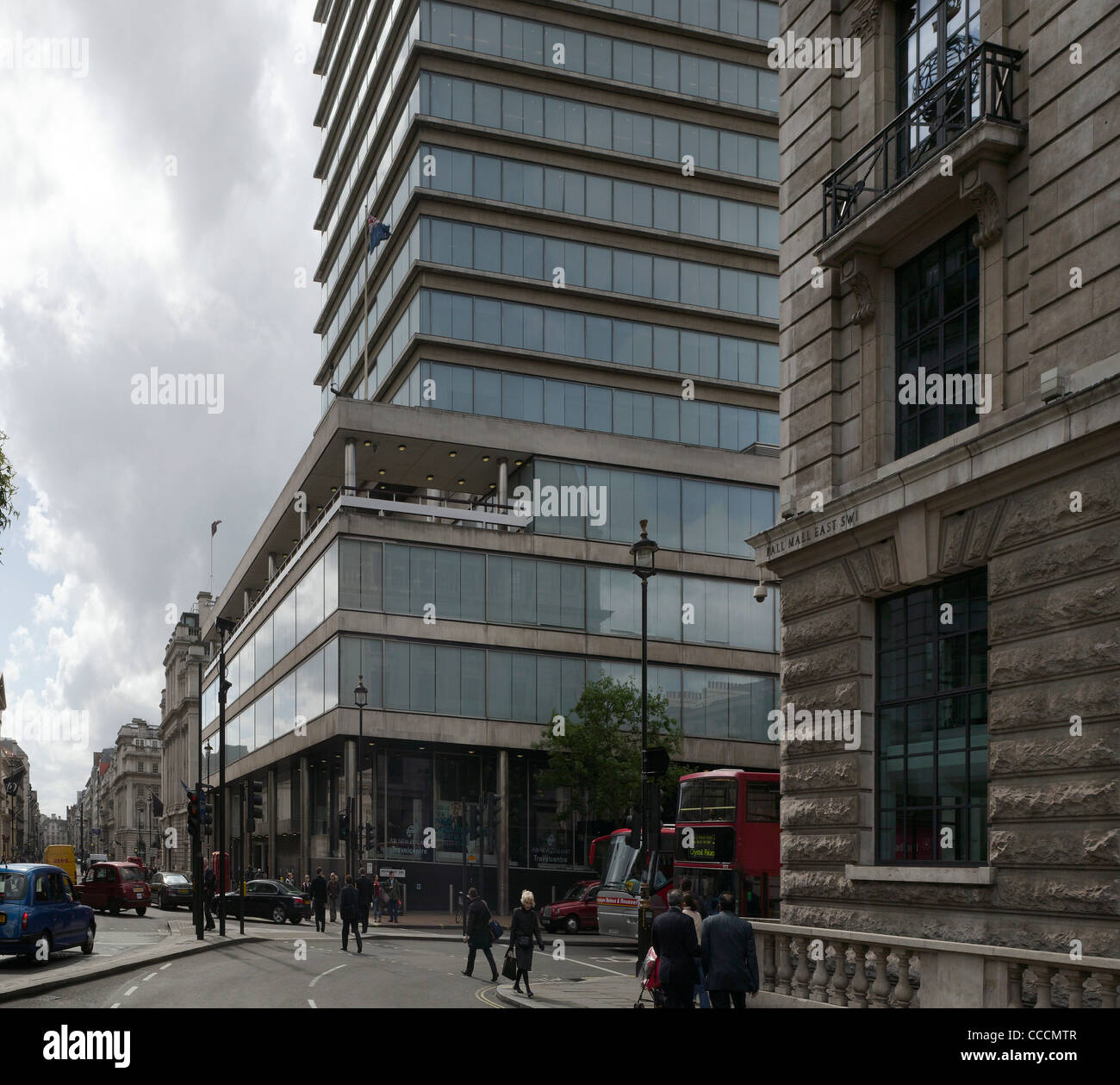 4 storey tower house hi-res stock photography and images - Alamy