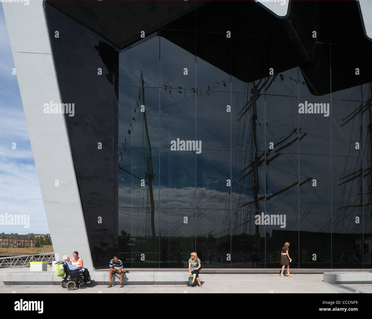 Glasgow Riverside Museum, Zaha Hadid Architects, 2011, Exterior view of ...