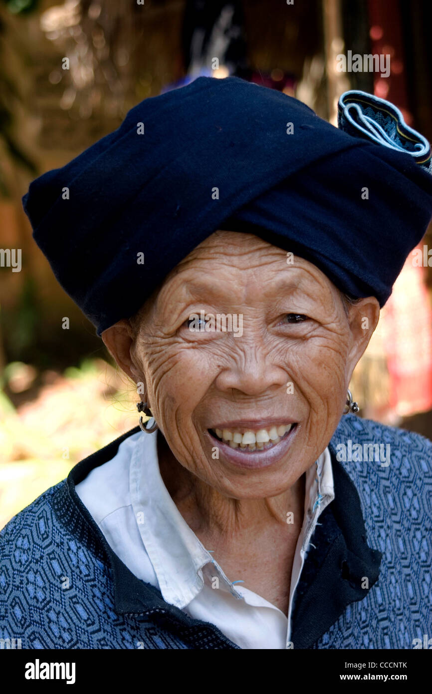 Mien tribe chiang mai hi-res stock photography and images - Alamy