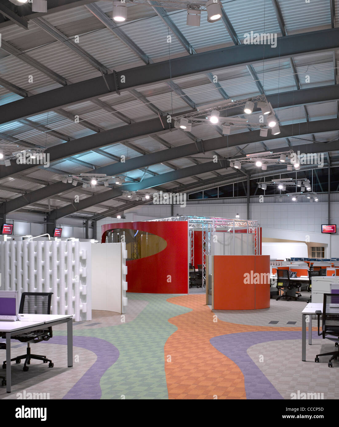 Call centre office large office hi-res stock photography and images - Alamy