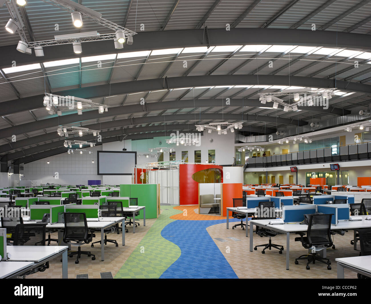 Call centre office large office hi-res stock photography and images - Alamy