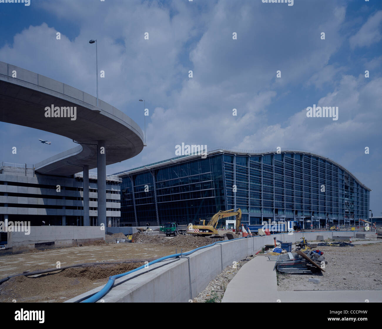 Showing the terminal buildings hi-res stock photography and images - Alamy