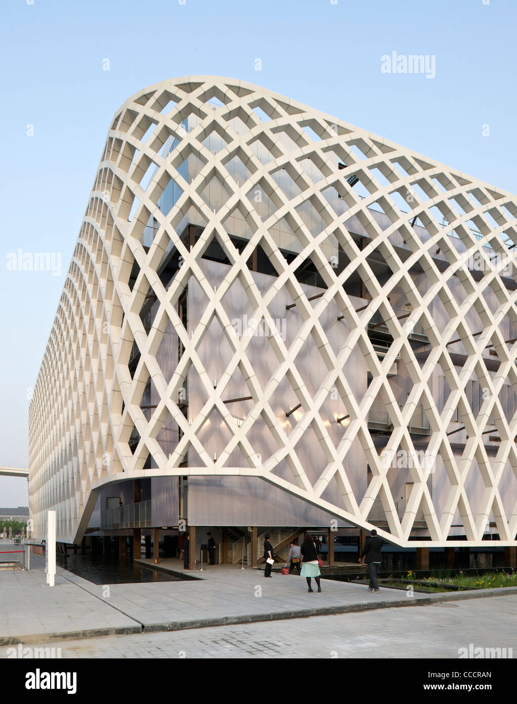 Jacques Ferrier Architects Were Selected To Design The French Pavillion ...