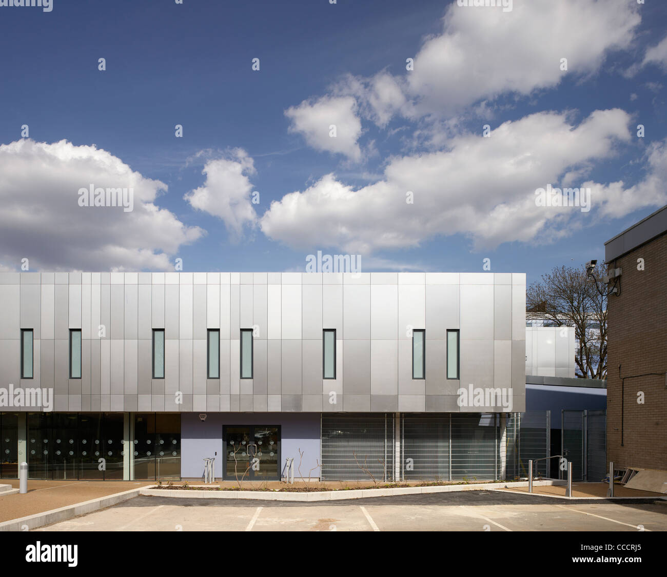 THE CHARTER SCHOOL NEW SPORTS HALL BLOCK EXTERIOR WITH METALLIC ...