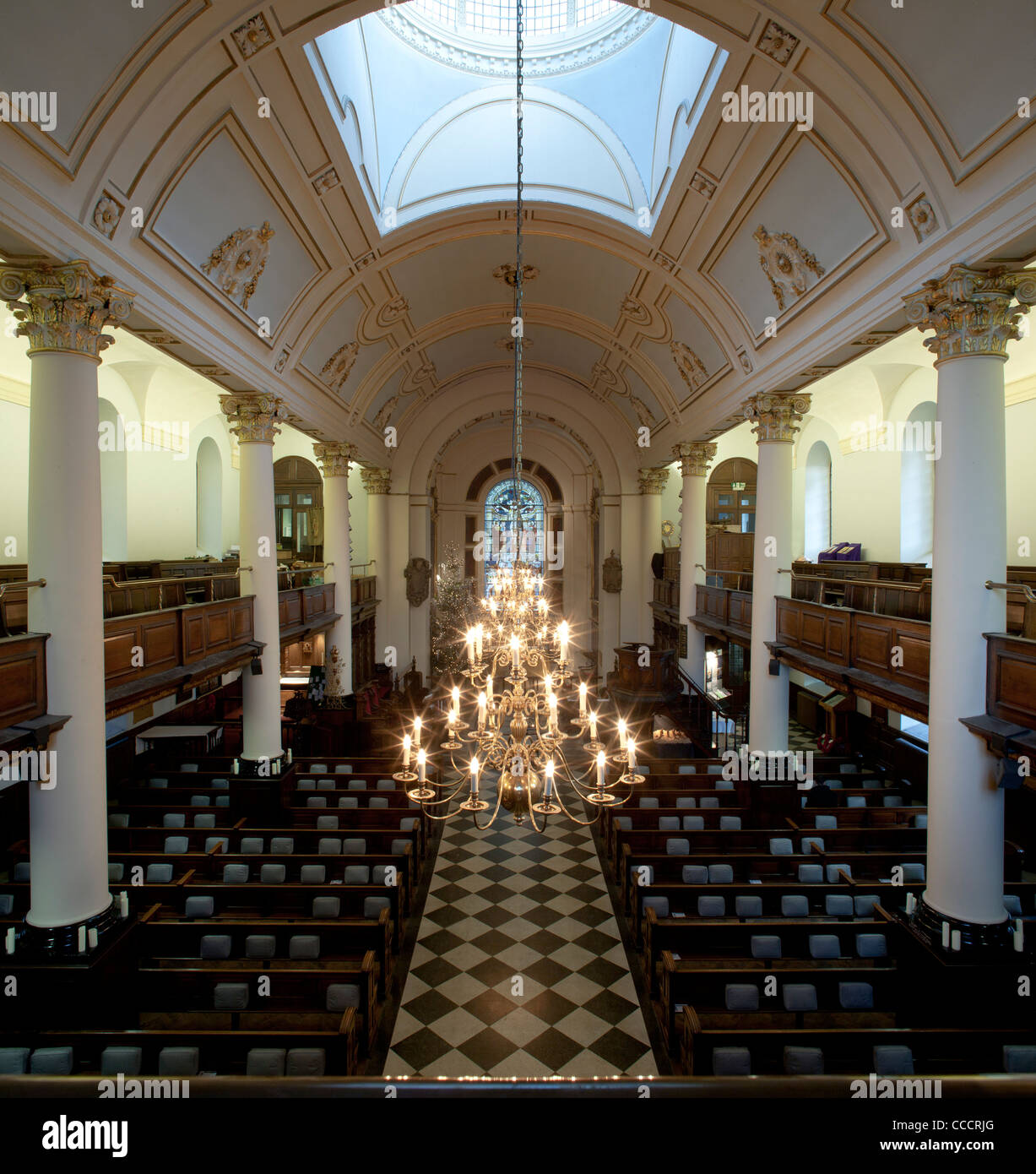 Interior st botolph building london hi-res stock photography and images ...
