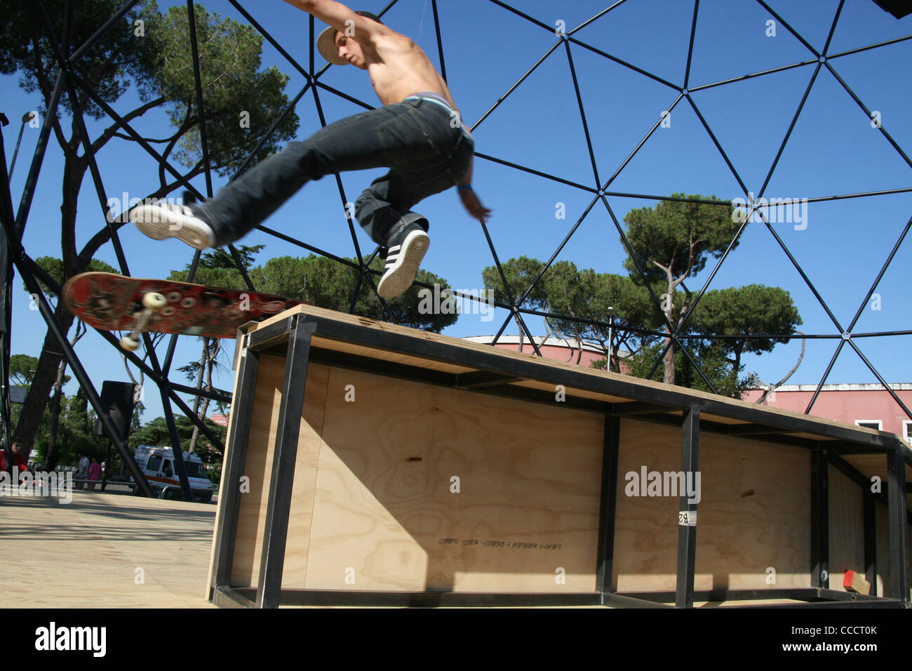 skateboard competition in rome Stock Photo - Alamy