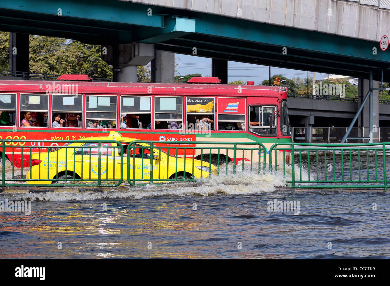 Bus Floods High Resolution Stock Photography and Images - Alamy