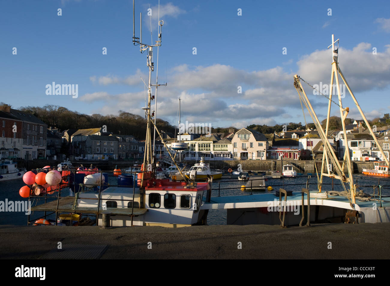 Fishing boats in Padstow harbour, Cornwall Stock Photo - Alamy