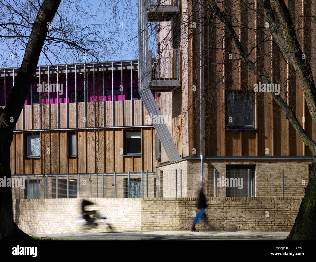 This Mixed Tenure 18-Unit Residential Development In The Thames Gateway ...