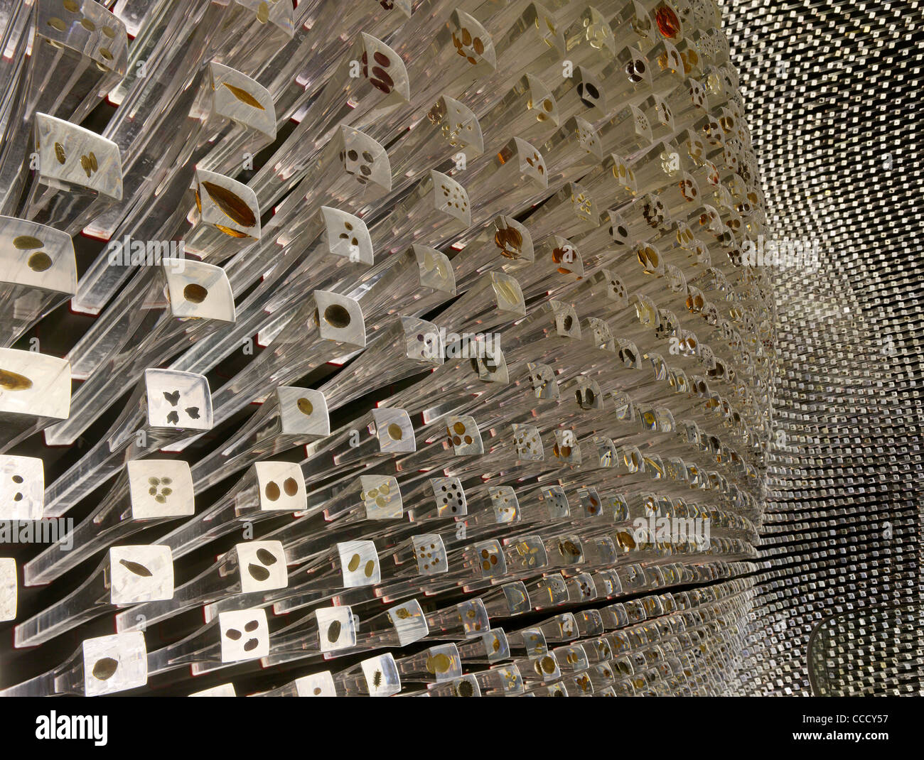 British Pavilion Designed By Thomas Heatherwick Architects Stock Photo ...