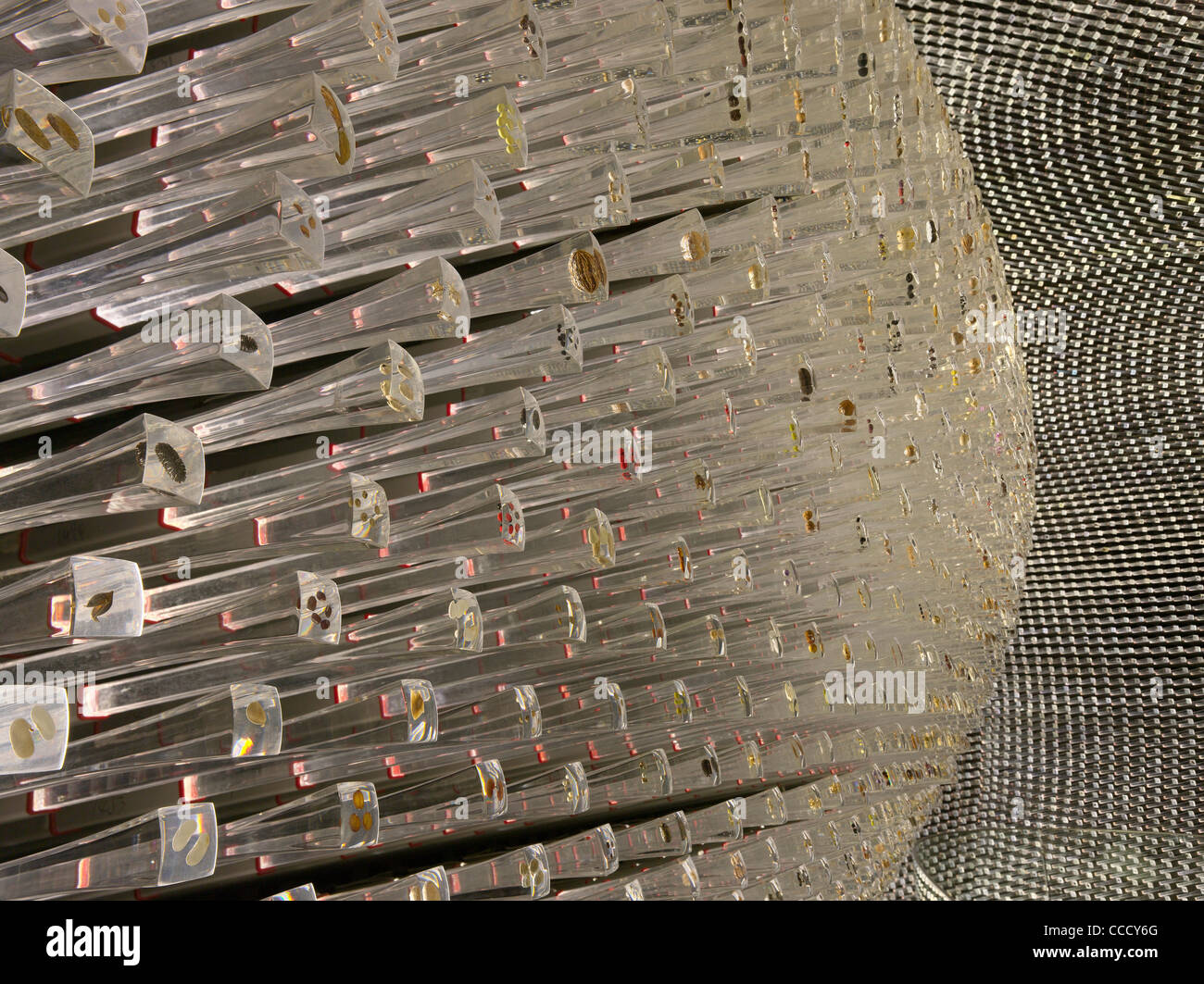 British Pavilion Designed By Thomas Heatherwick Architects Stock Photo ...