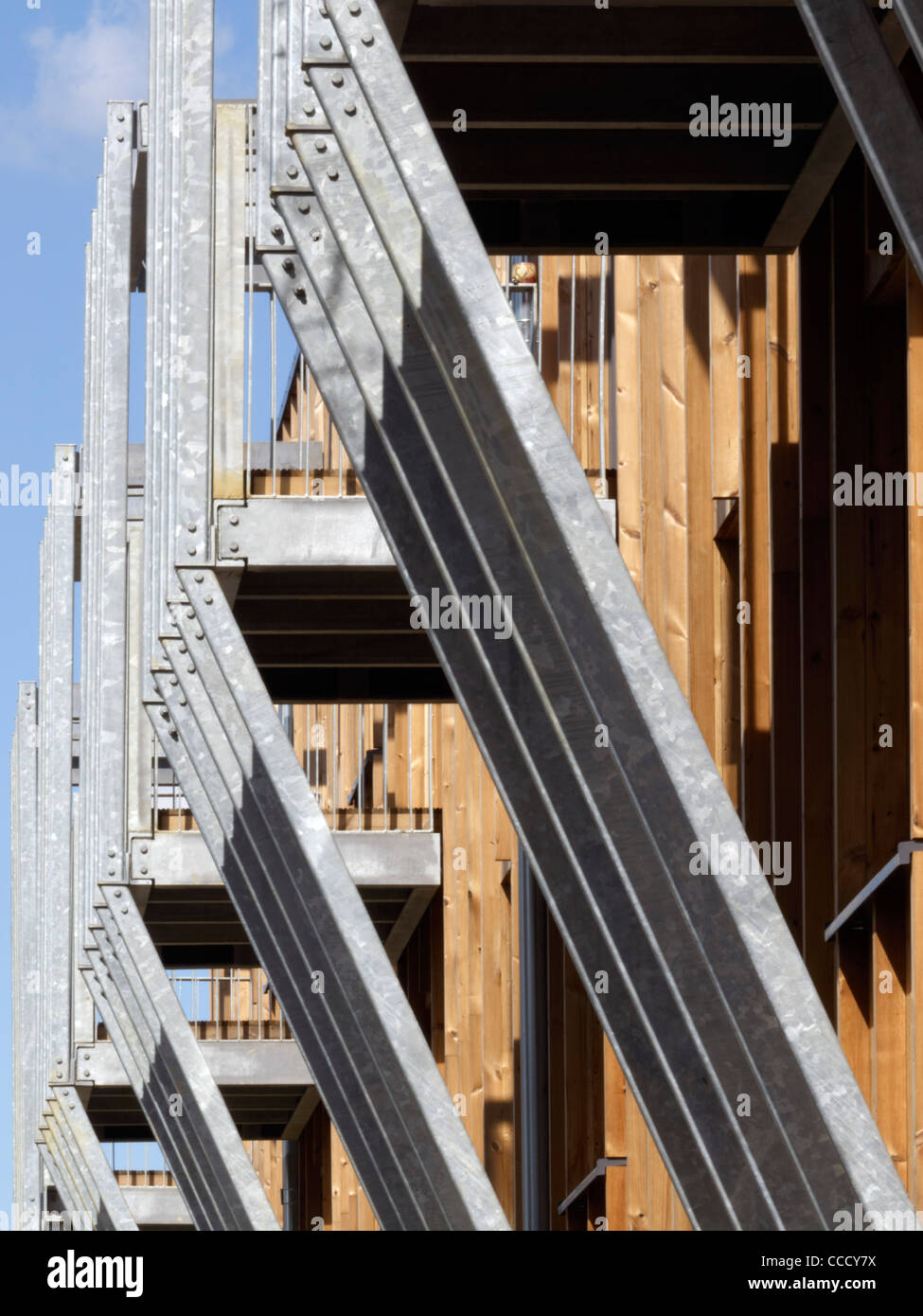 This Mixed Tenure 18-Unit Residential Development In The Thames Gateway ...