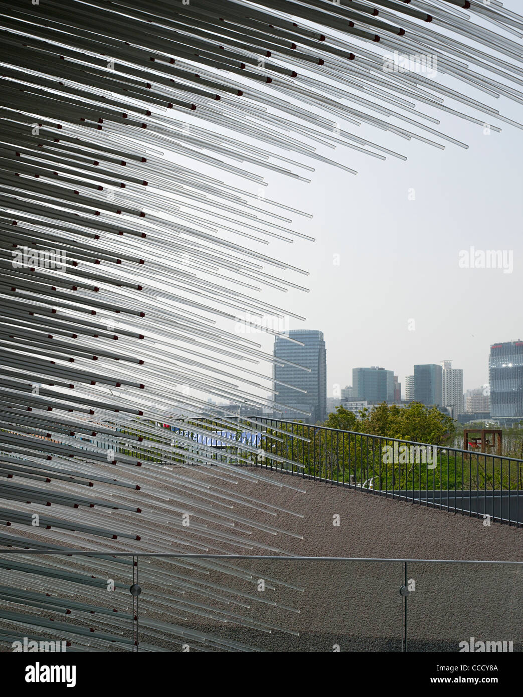 British Pavilion Designed By Thomas Heatherwick Architects Stock Photo ...