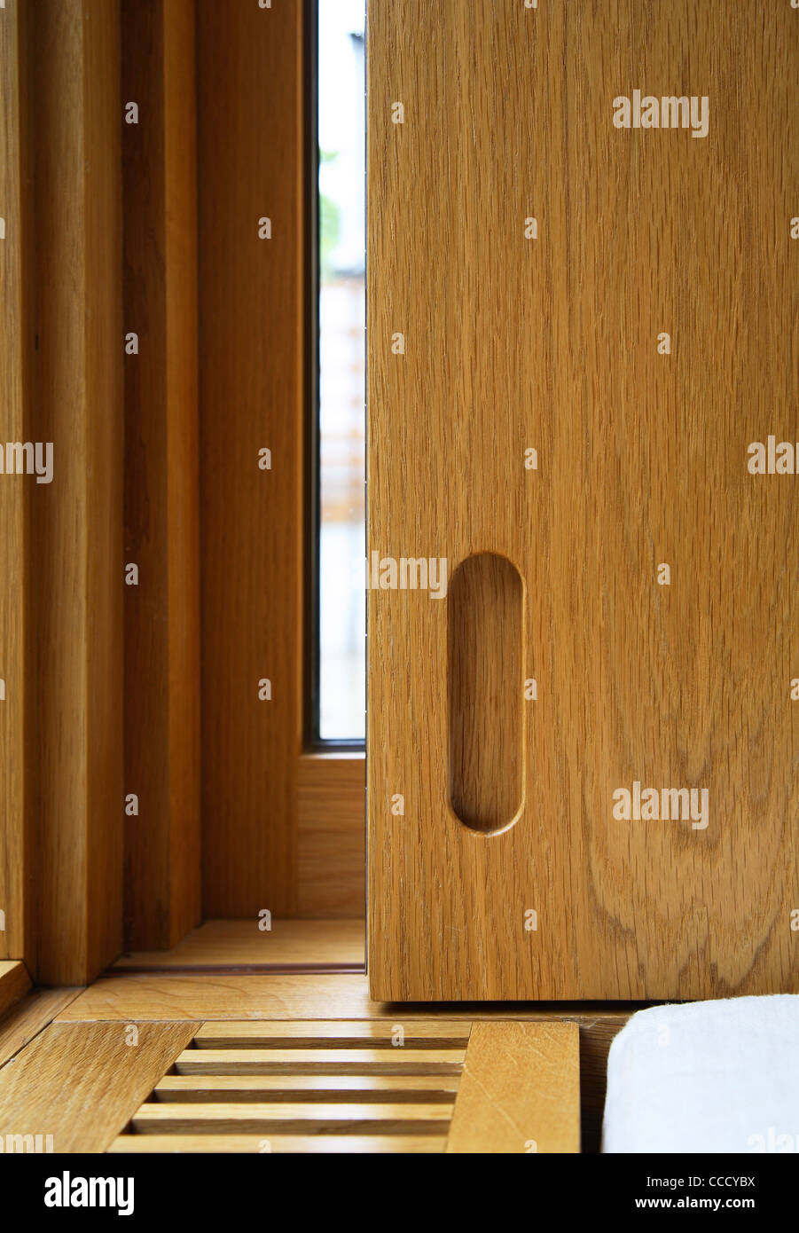 Simple suburban family house hi-res stock photography and images - Alamy