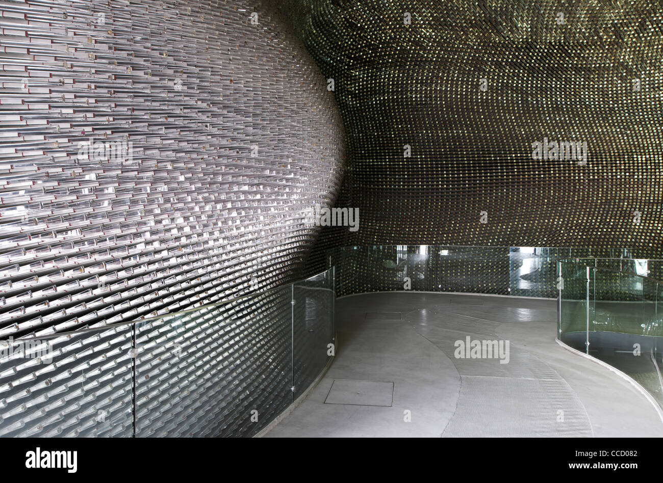 British Pavilion Designed By Thomas Heatherwick Architects Stock Photo ...