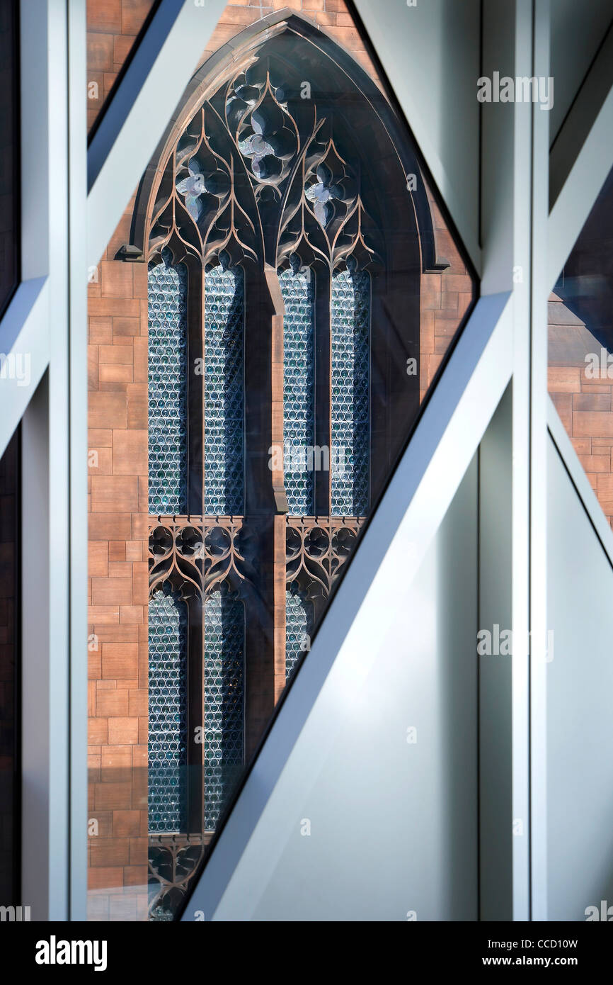 Angular glass hi-res stock photography and images - Alamy