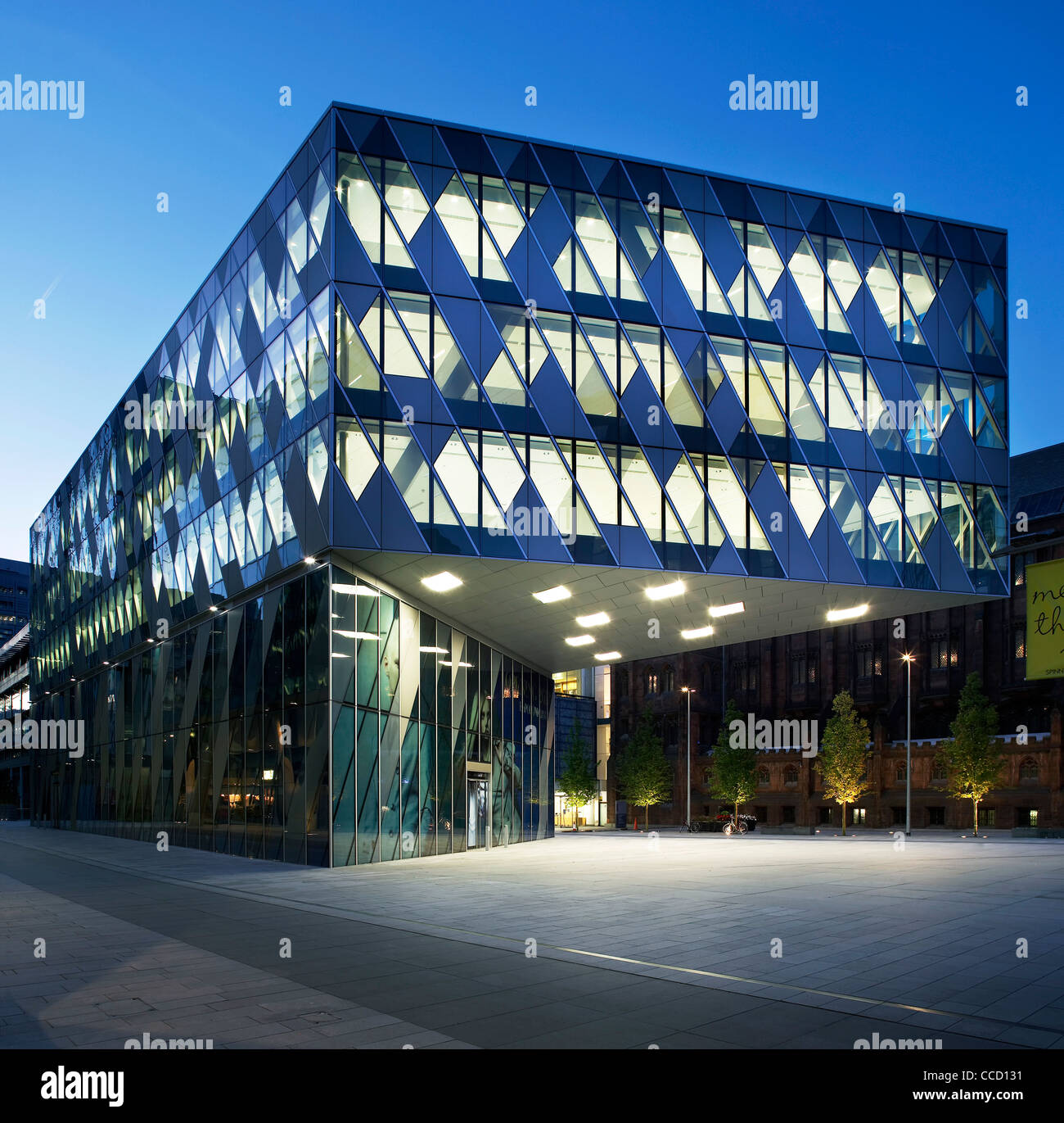 ARMANI FLAGSHIP STORE MANCHESTER SHEPPARD ROBSON 2008 GENERAL GROUND ...