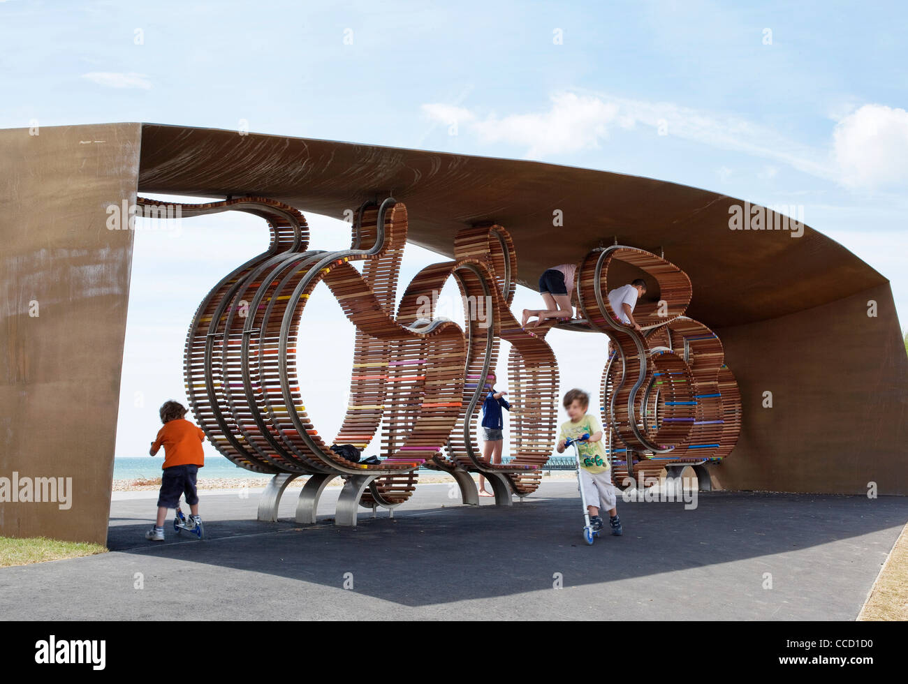 The longest bench hi-res stock photography and images - Alamy