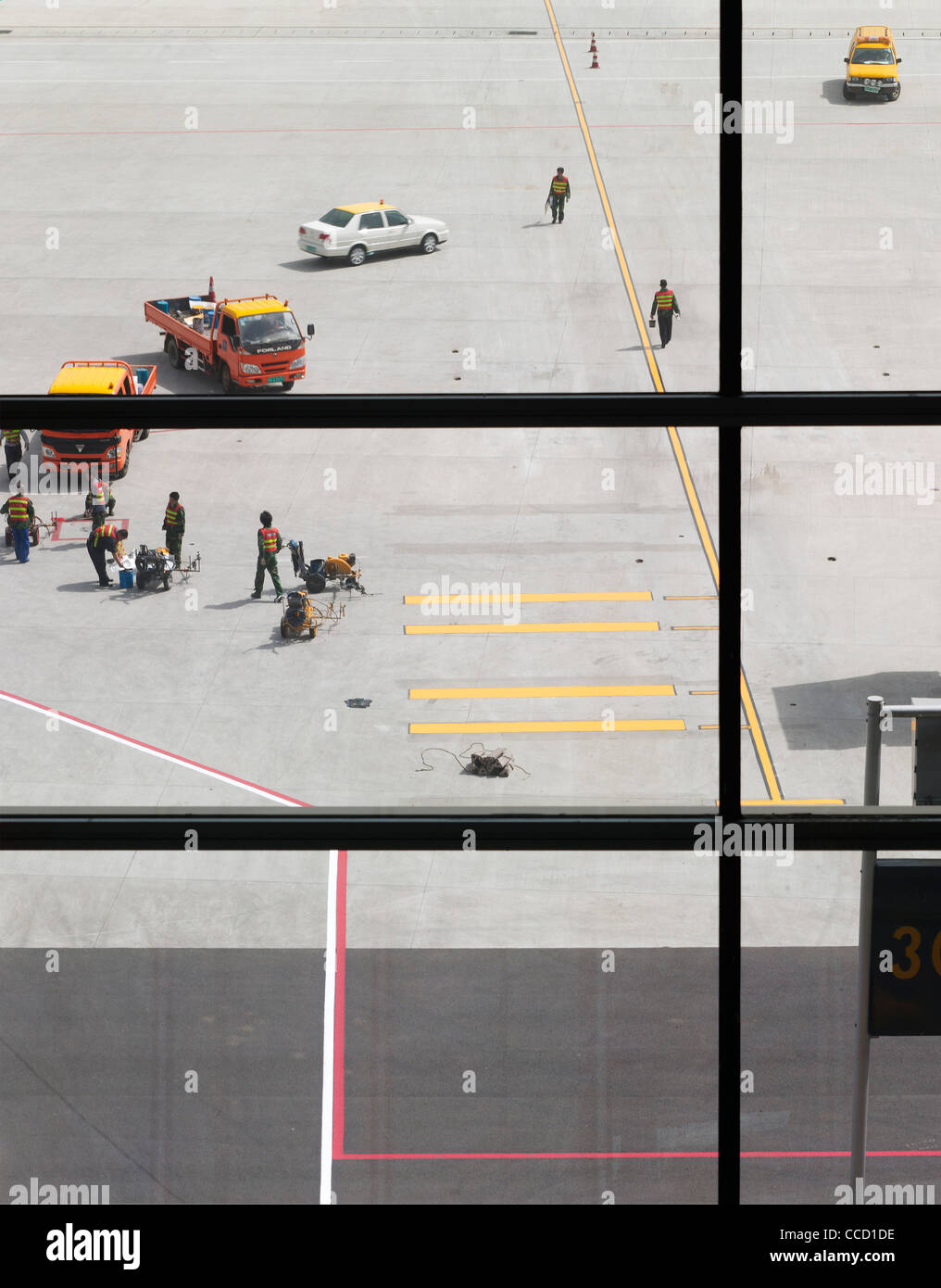 BEIJING CAPITAL INTERNATIONAL AIRPORT FOSTER AND PARTNERS THROUGH ...