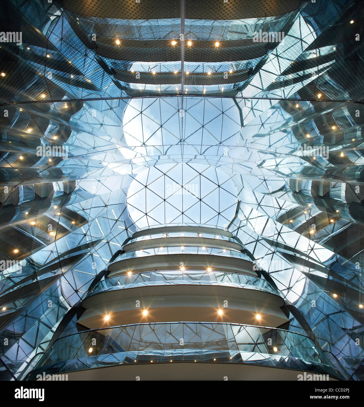 Reflection of glazed atrium roof hi-res stock photography and images ...