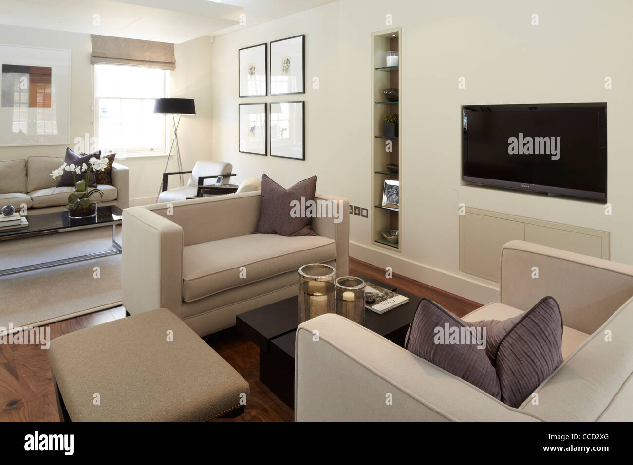 Shillibeer Place London W1 LEIGHTON & HENLEY Stock Photo - Alamy