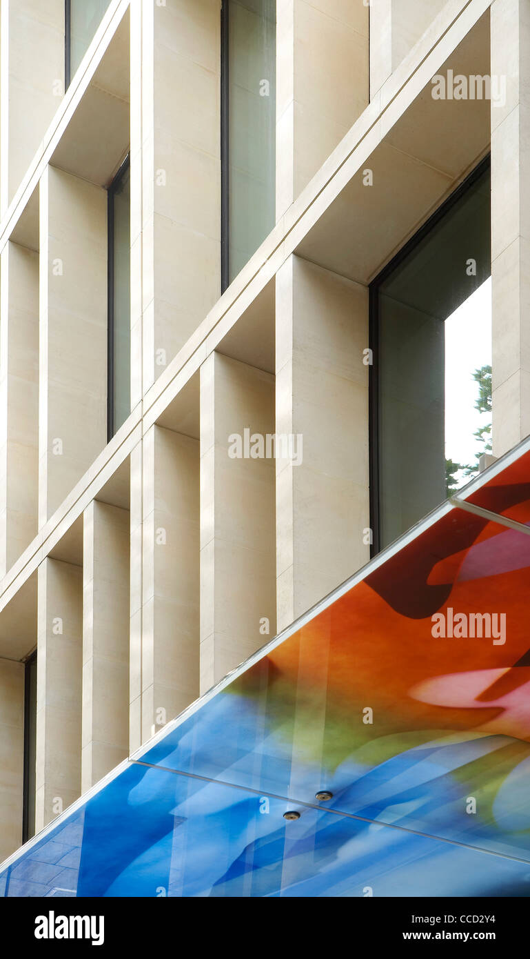 ONE SOUTHAMPTON ROW, SHEPPARD ROBSON, LONDON, 2010, DETAIL OF EXTERIOR ...