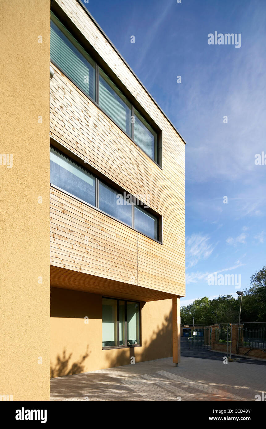 WAINGELS COLLEGE, SHEPPARD ROBSON, WOODLEY, 2010, CLOSE UP OF STRIP ...